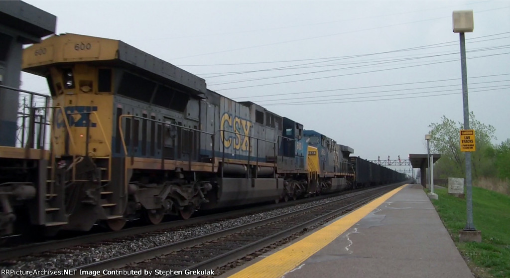 CSX 600