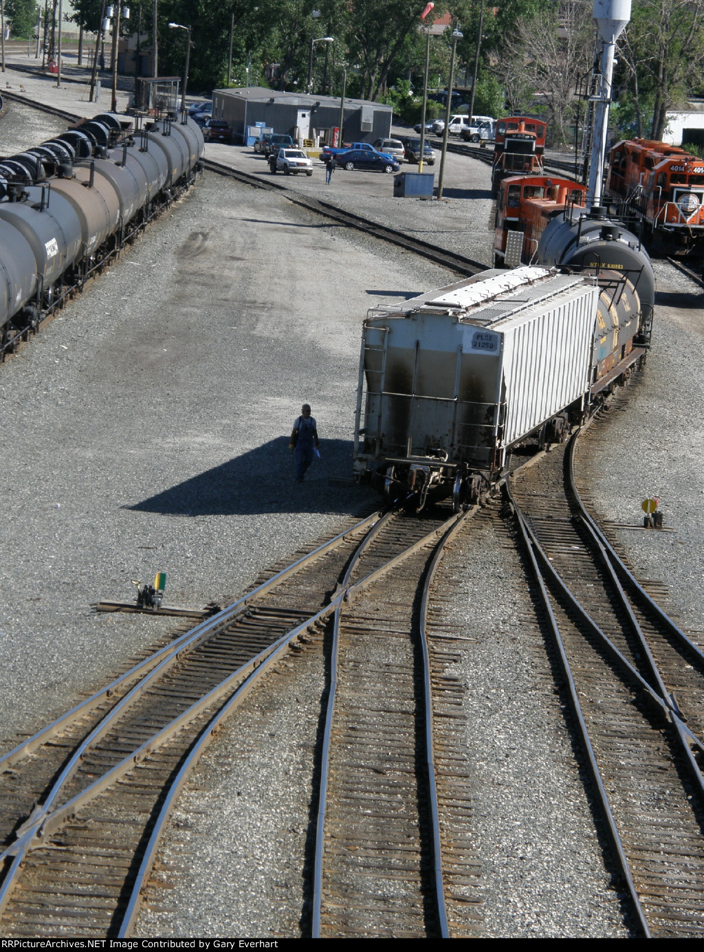 Yard switchman set the switch