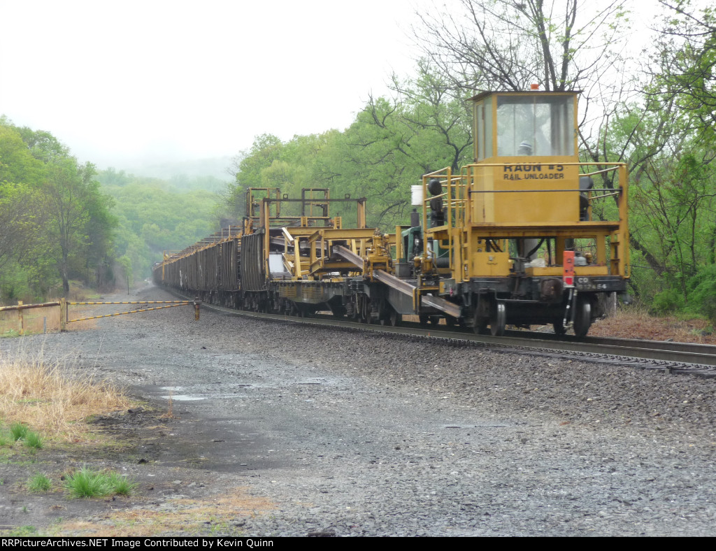 csx rail train