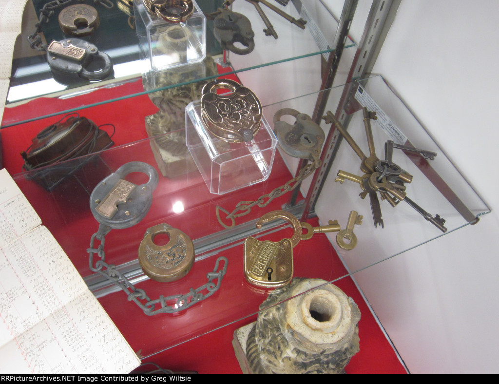 Philadelphia & Reading and Reading Company Locks and Keys