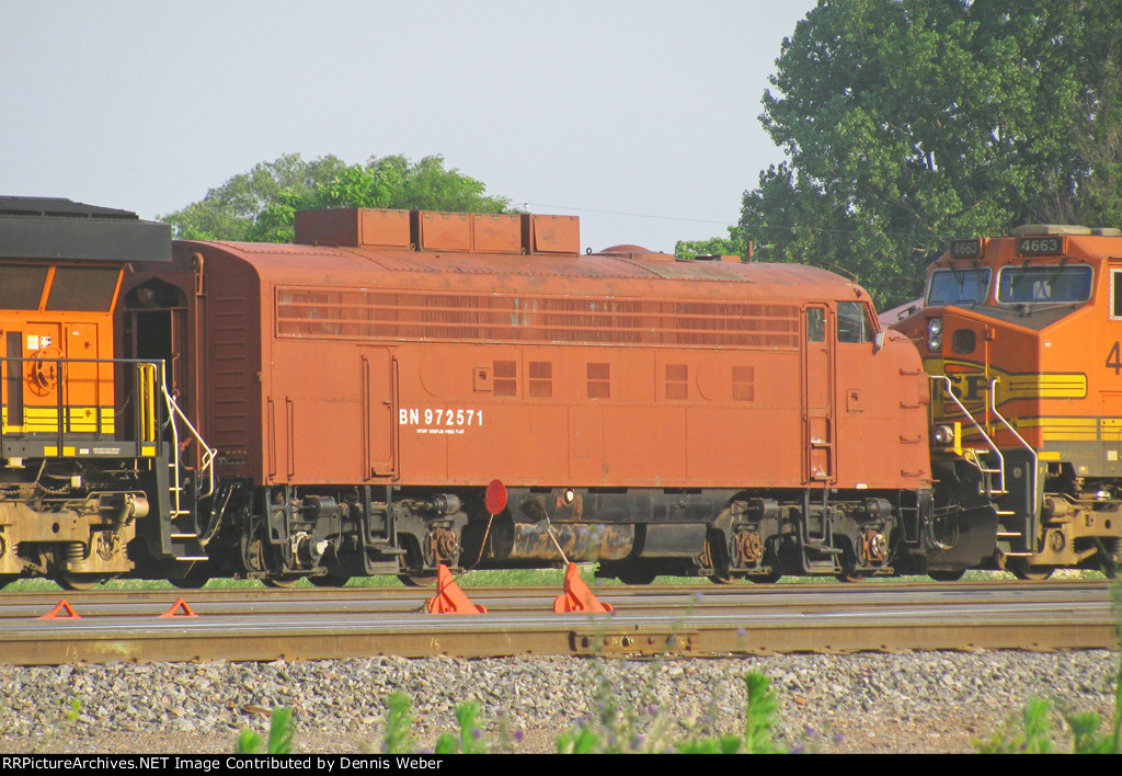 Snow Plow Power Unit BNSF-972571.