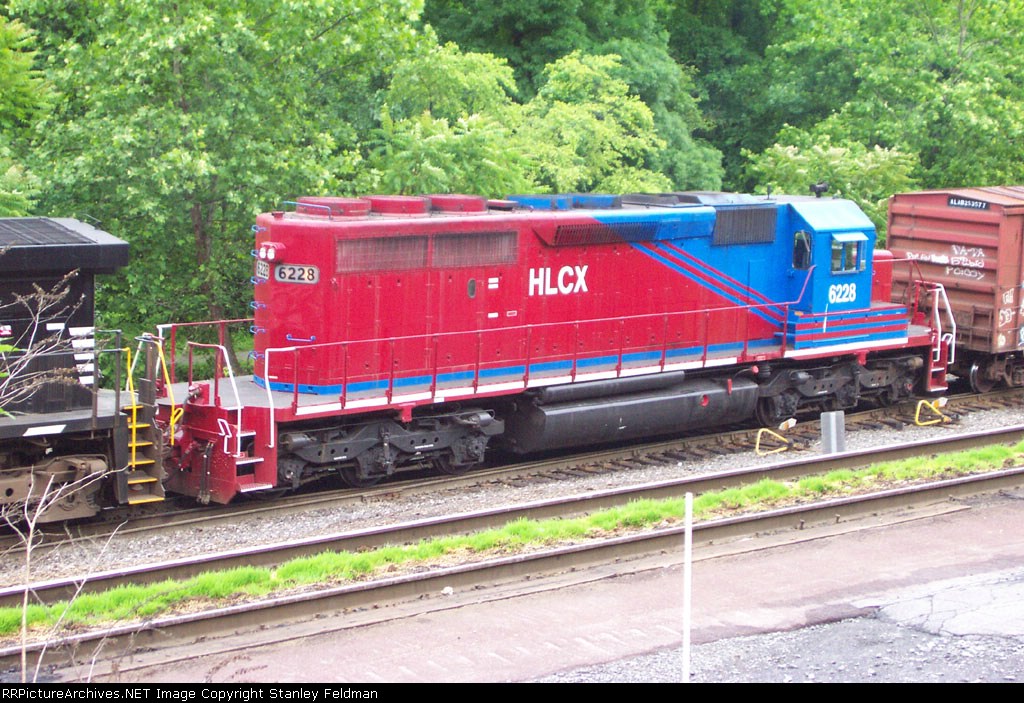 HCLX 6228 SD-40-2 in Norfolk Southern Allentown Yard. 06/06/2004