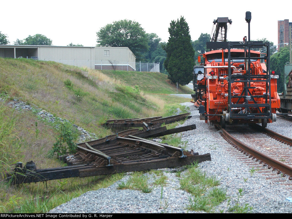 Pieces of the old switch leading into the Amtrak/NS storage yard at ...