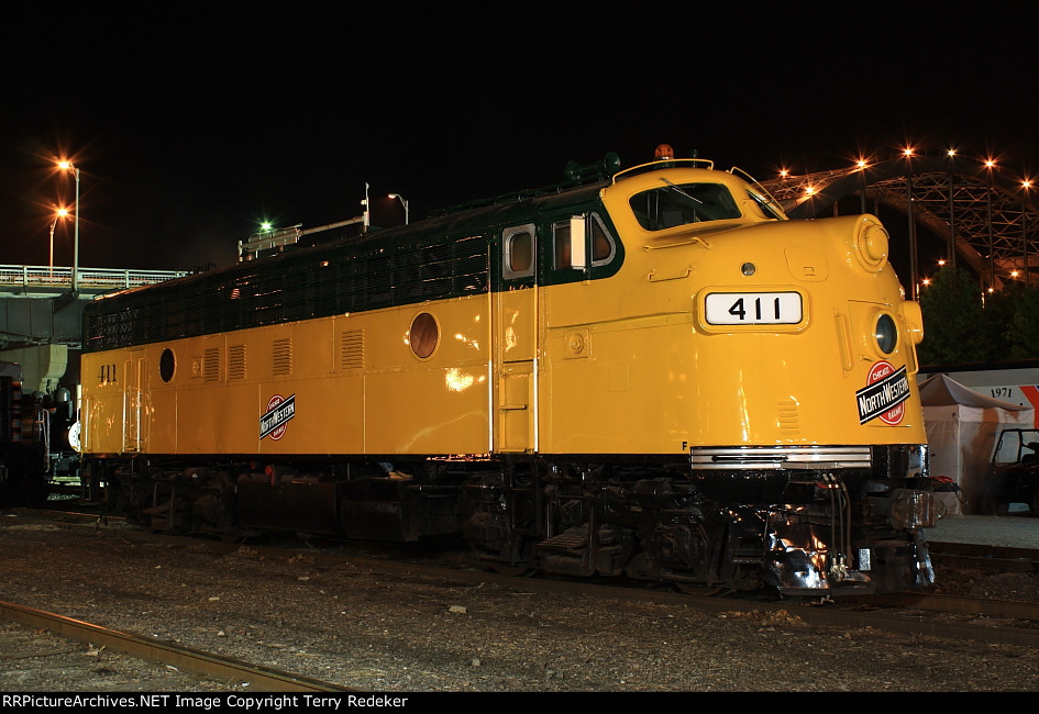 CNW 411
