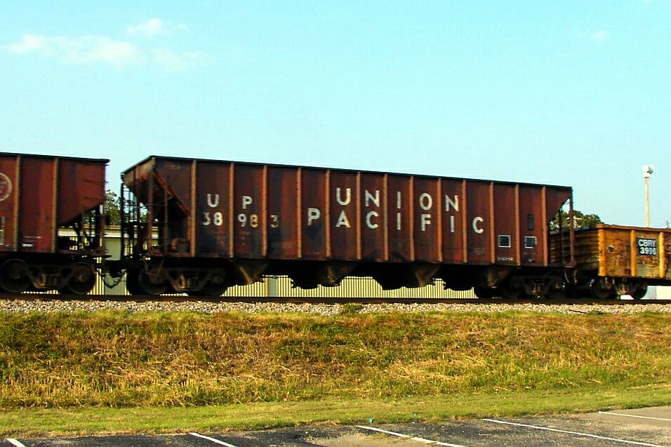 UP 38983