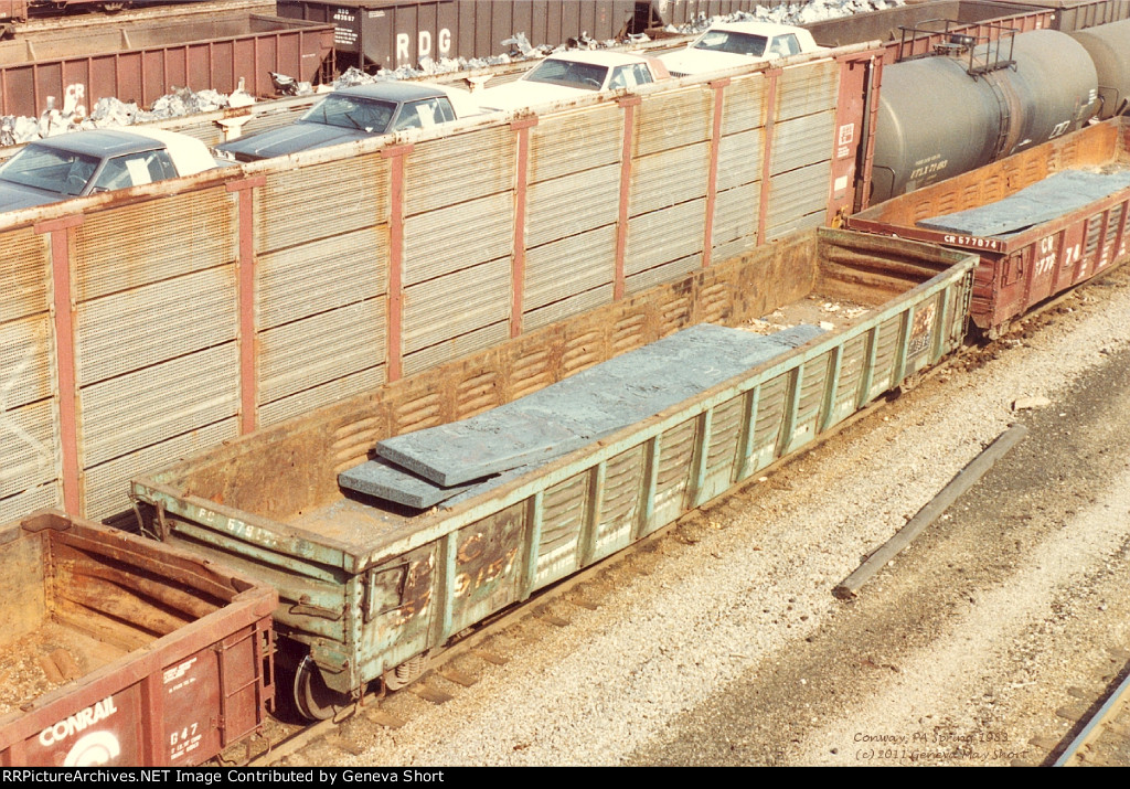 PC 579157 gondola with steel slab load