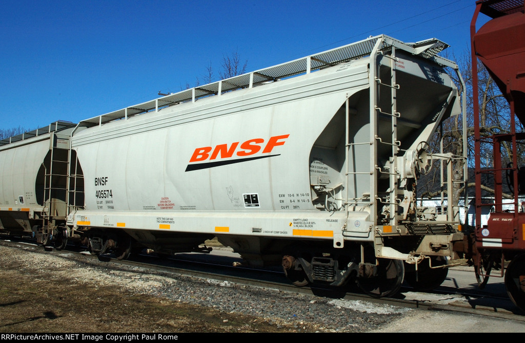 BNSF 405574, on the Illinois RailNet