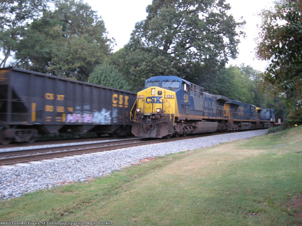 SB freight Q676 meets NB hopper train