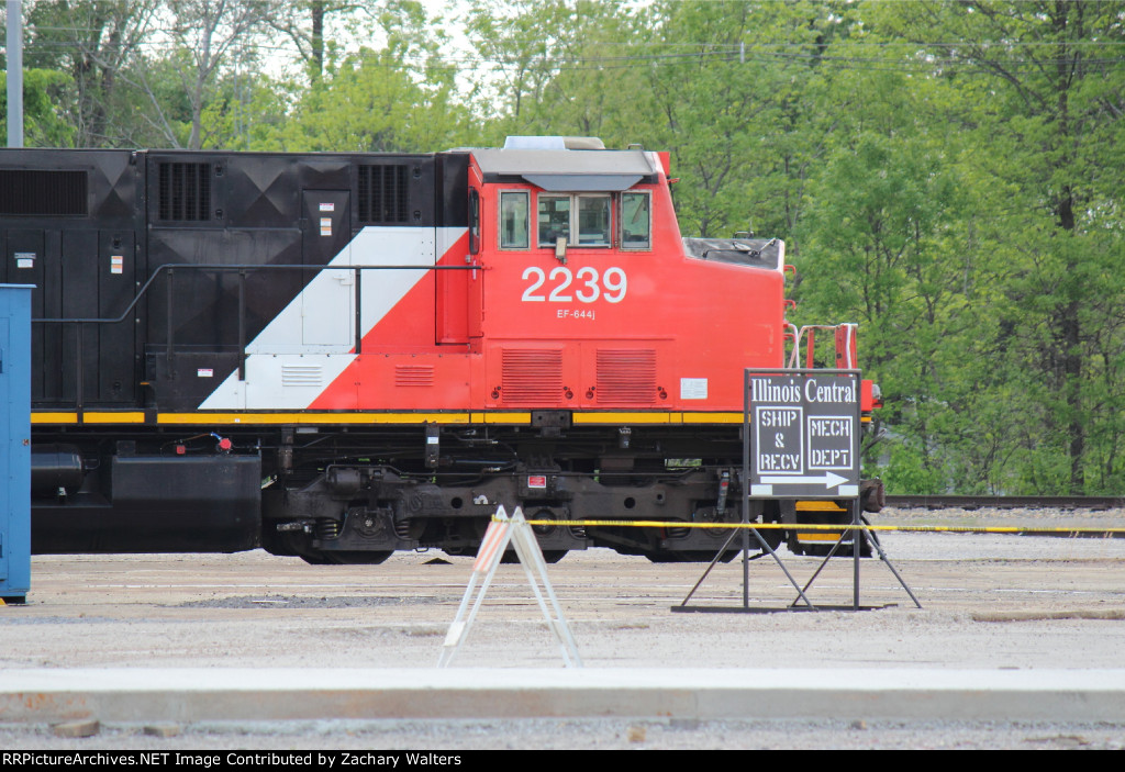 CN 2239