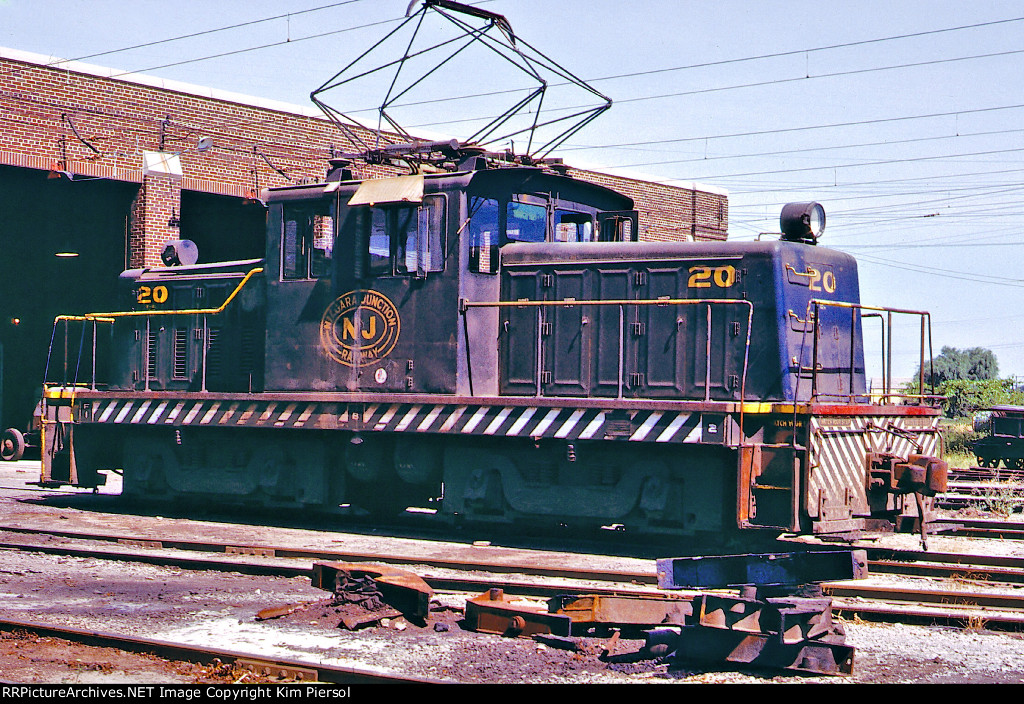 Niagara Junction Railway 20 GE E10B
