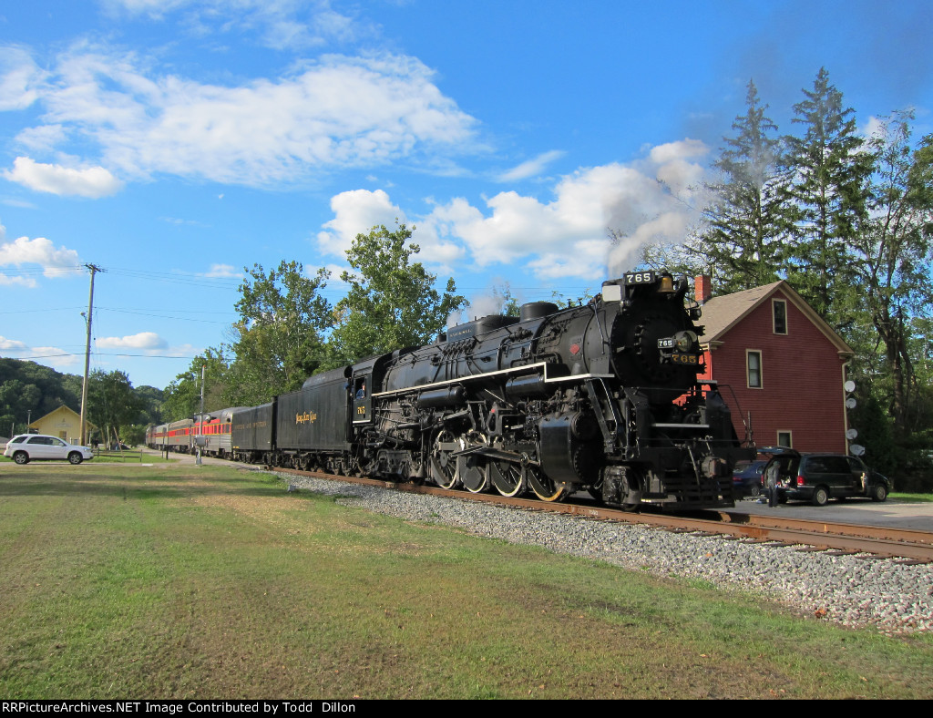 NKP 765