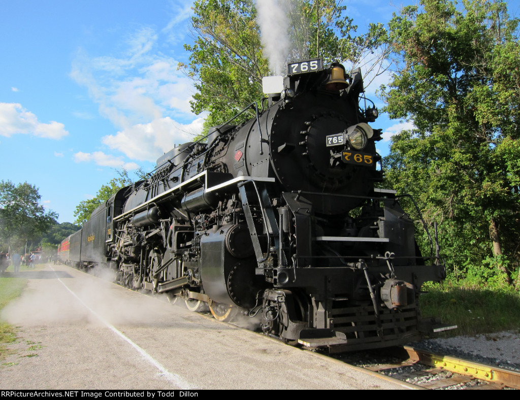 NKP 765