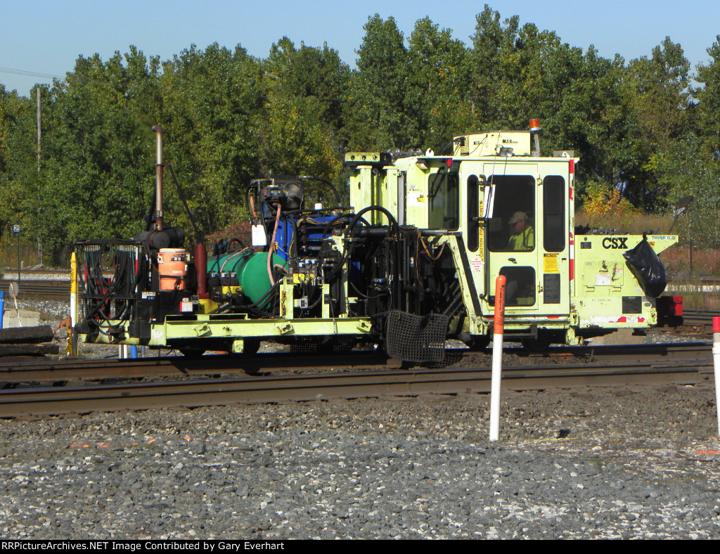 Older CSX Spiker