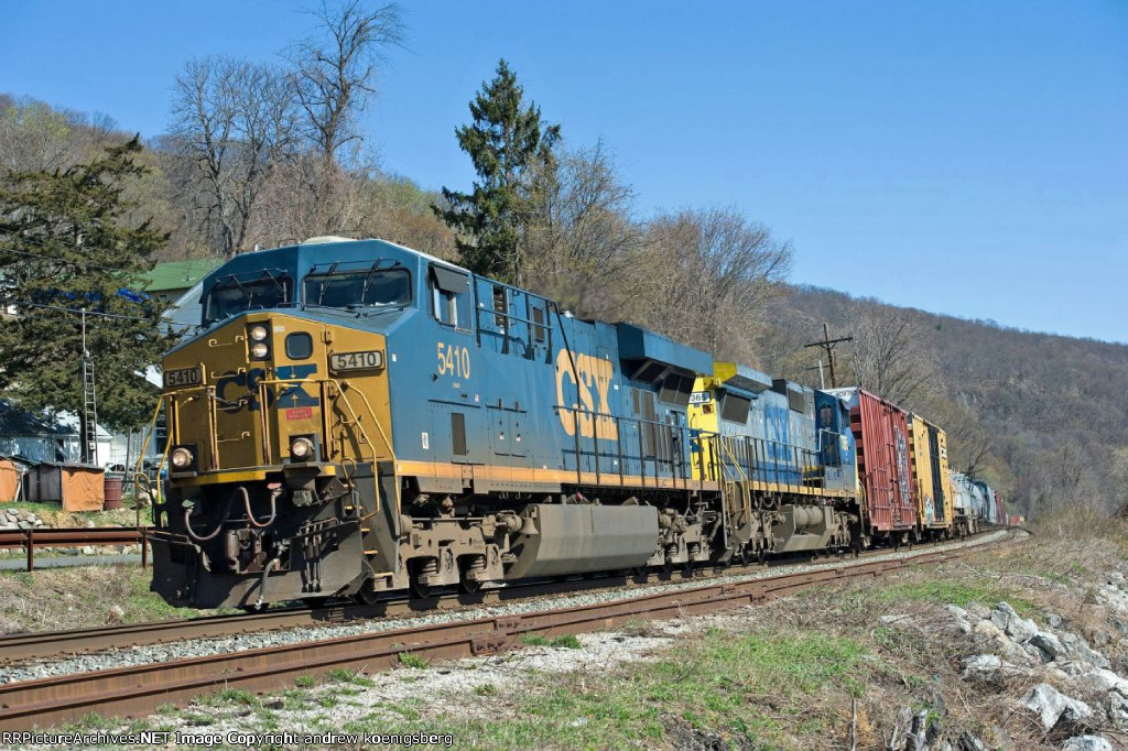 CSX GE ES44DC 5410