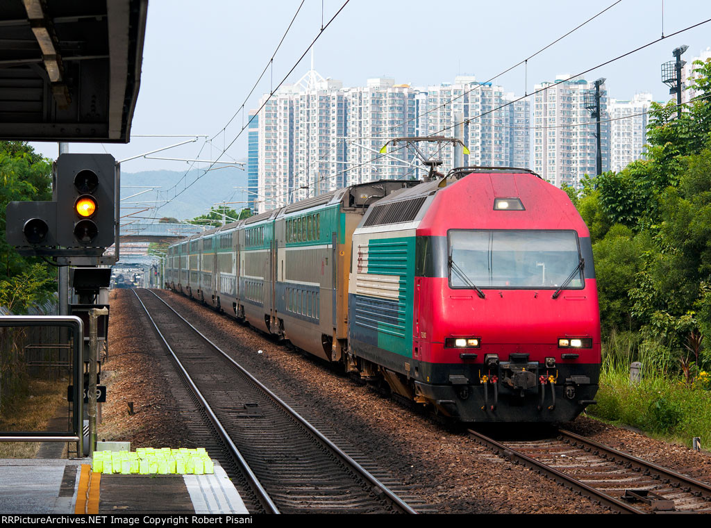 Ktt (Kowloon Through Train)