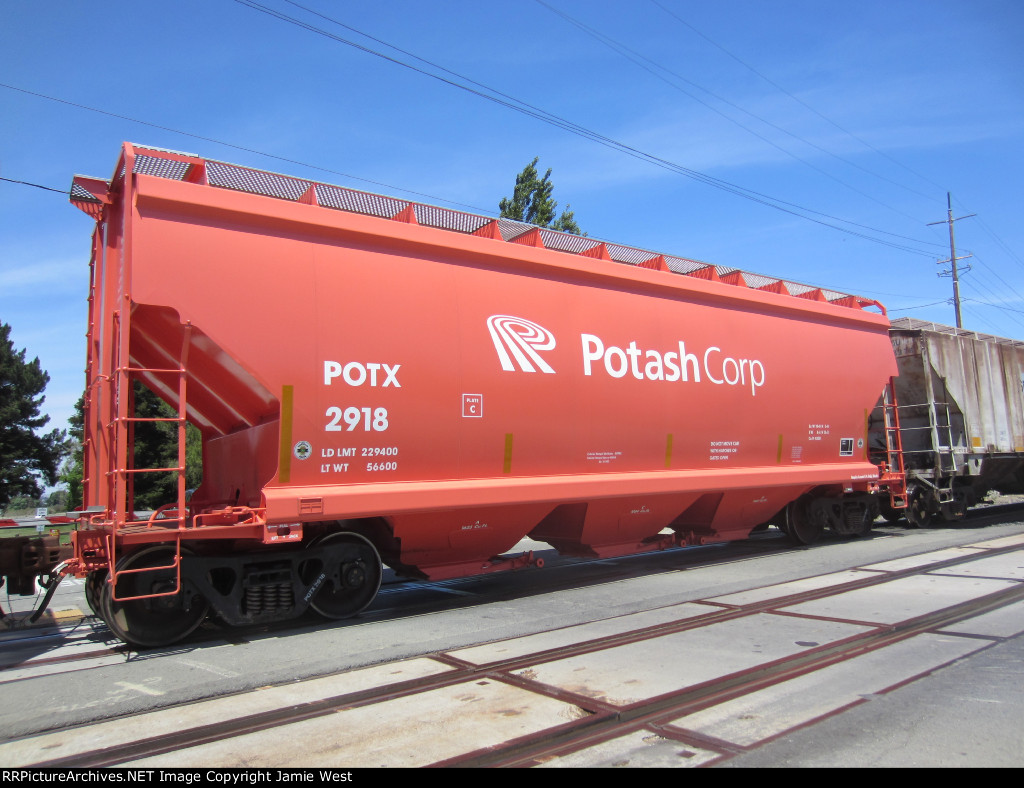 Potash Car (POTX 2918) in Martinez