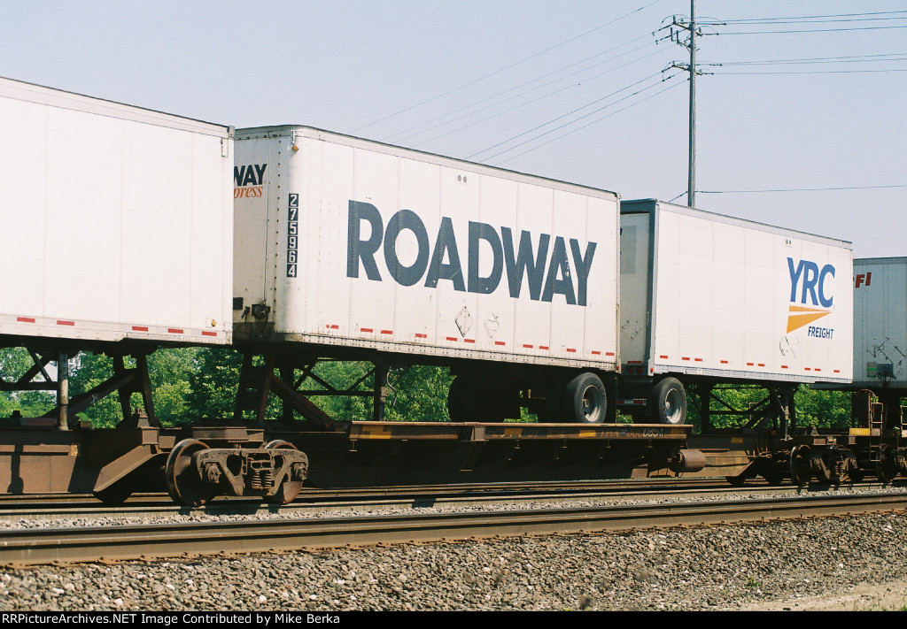 ROADWAY 275964 and YRC Freight 249313