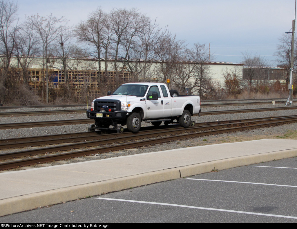 Bombardier Ford Hi-rail