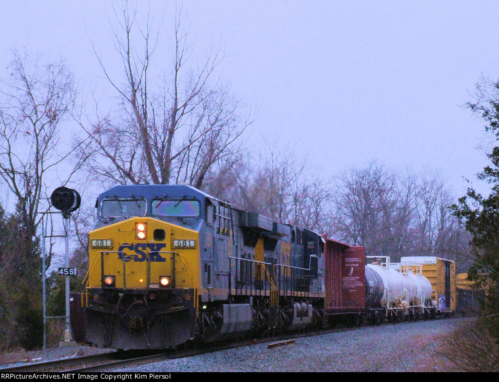 CSX 681 Q438-13