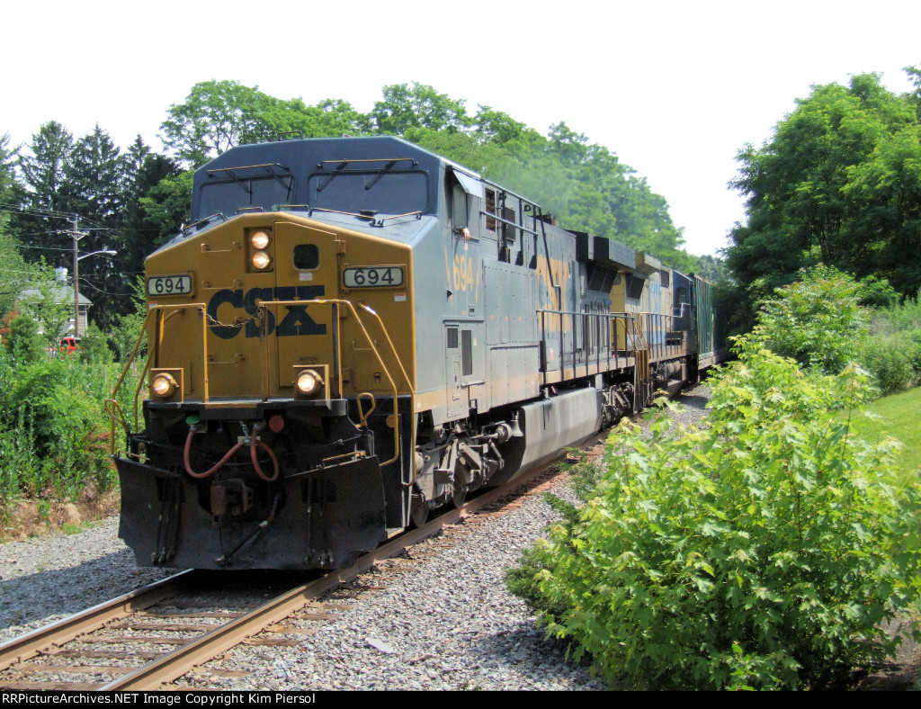 CSX 694 Q703