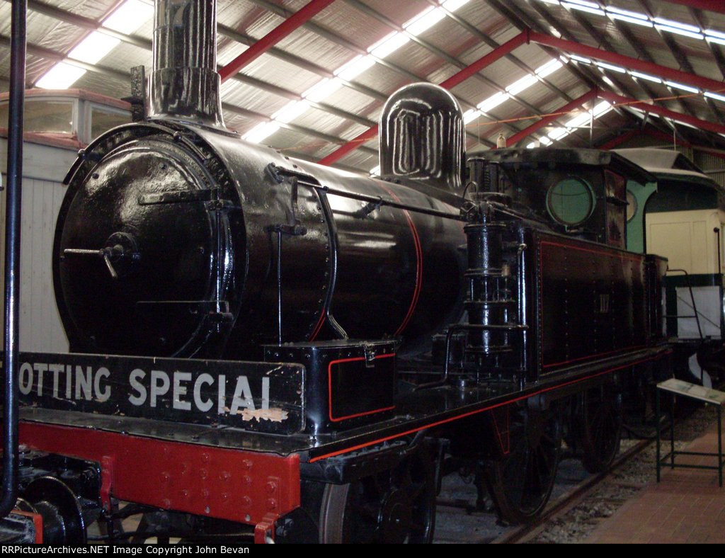 P117 loco 'Trotting Special'