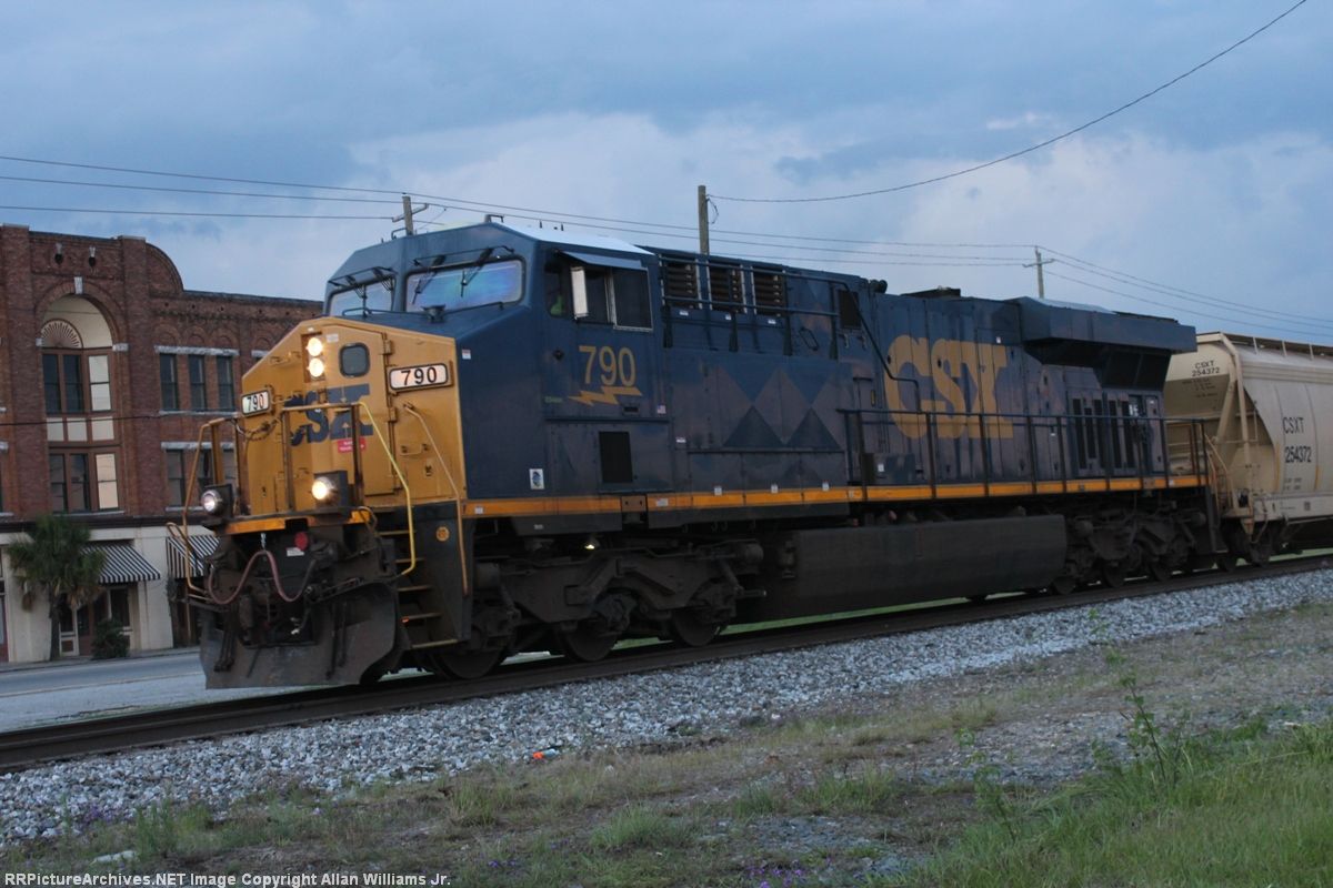 CSX 790