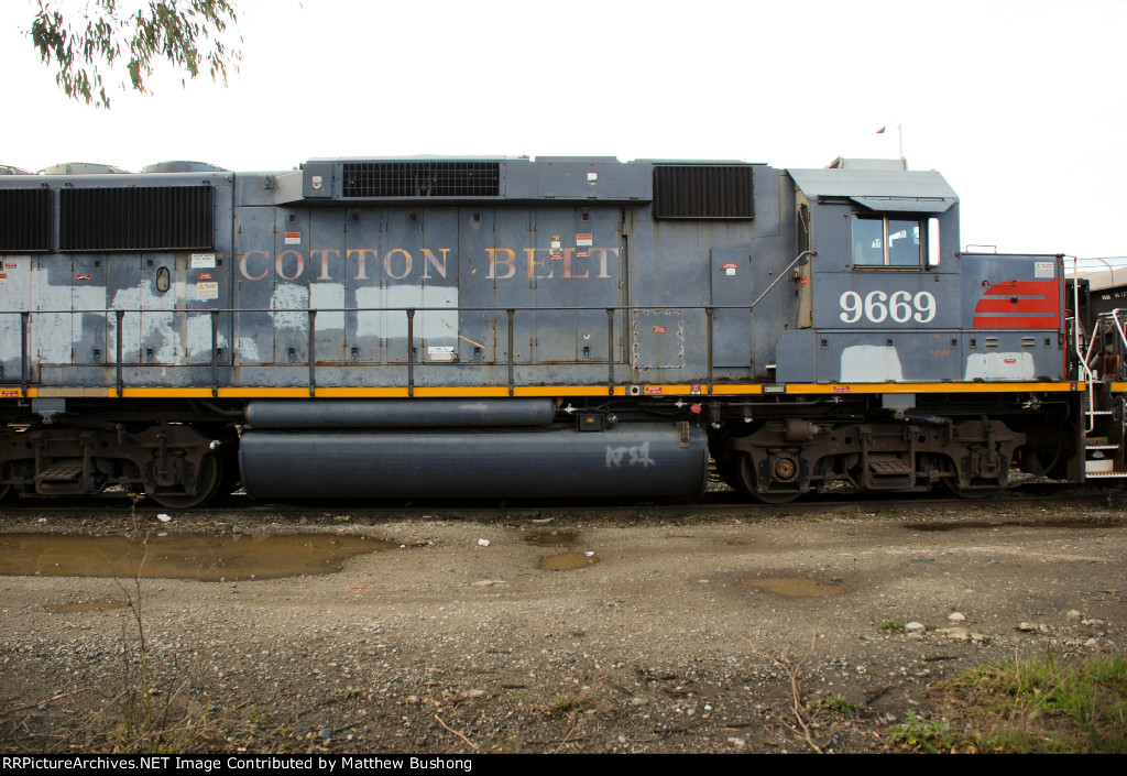 Cotton Belt #9669 Side View
