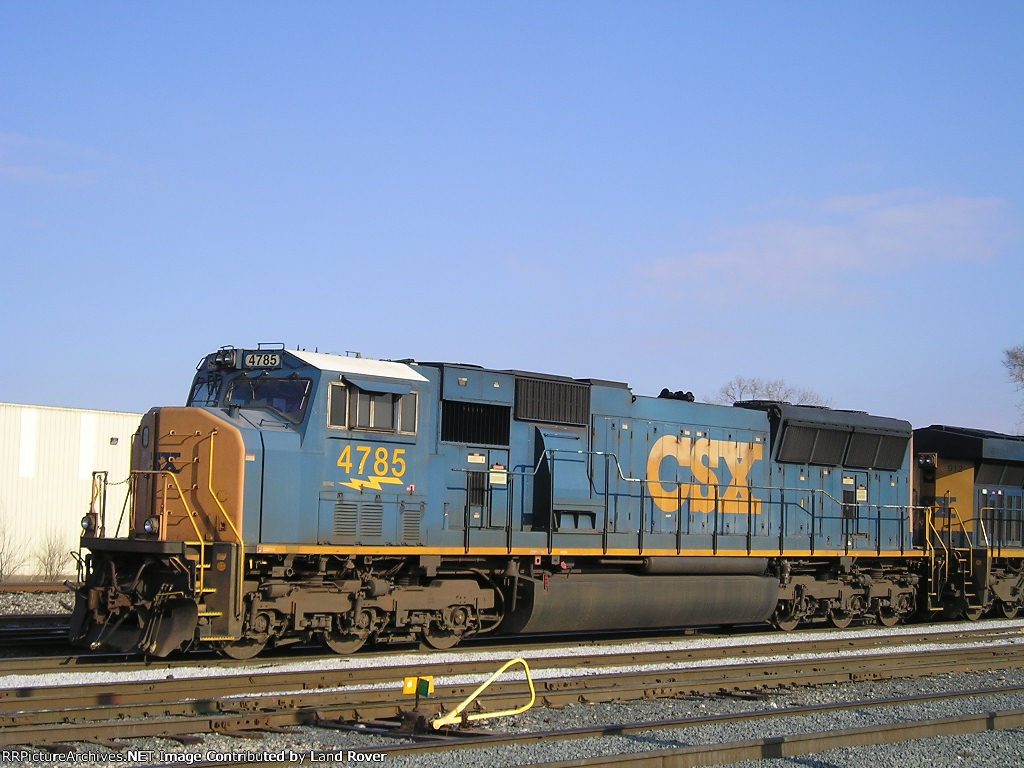CSXT 4785 On CSX K 185