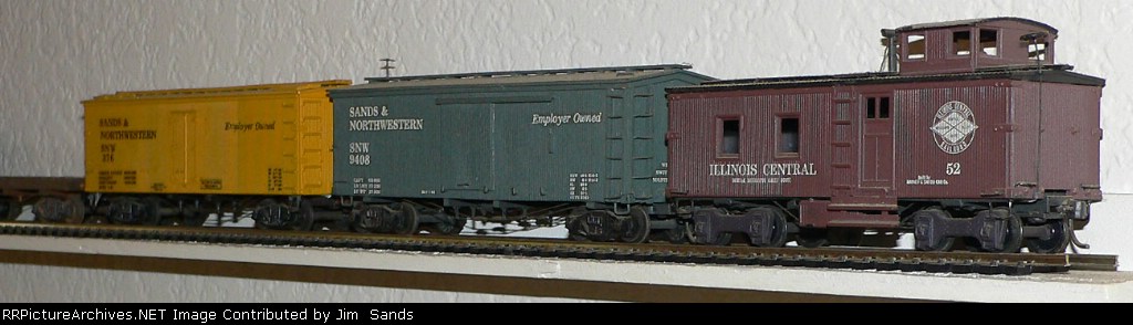 I painted the 2 cars on the left