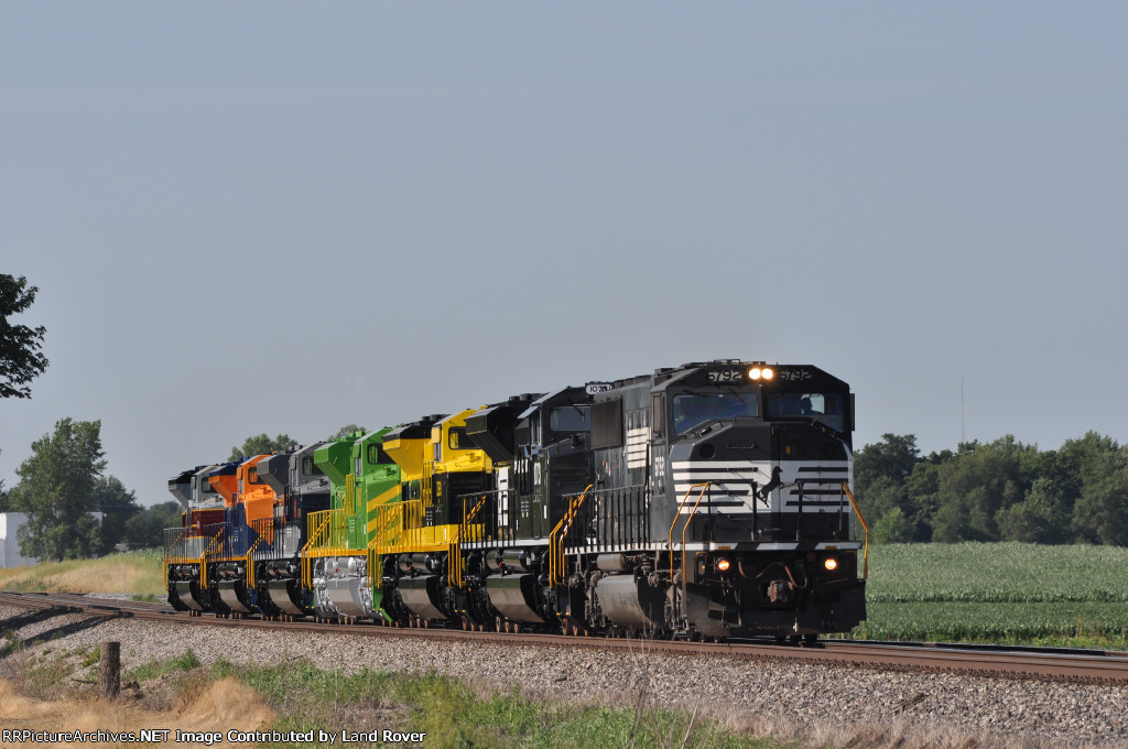 NS 6792 On NS 961 The Six Pack Eastbound