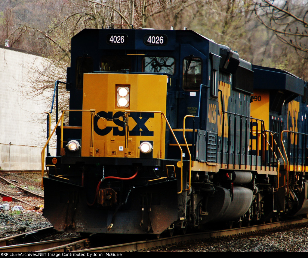 CSX SD40-3 on Q418