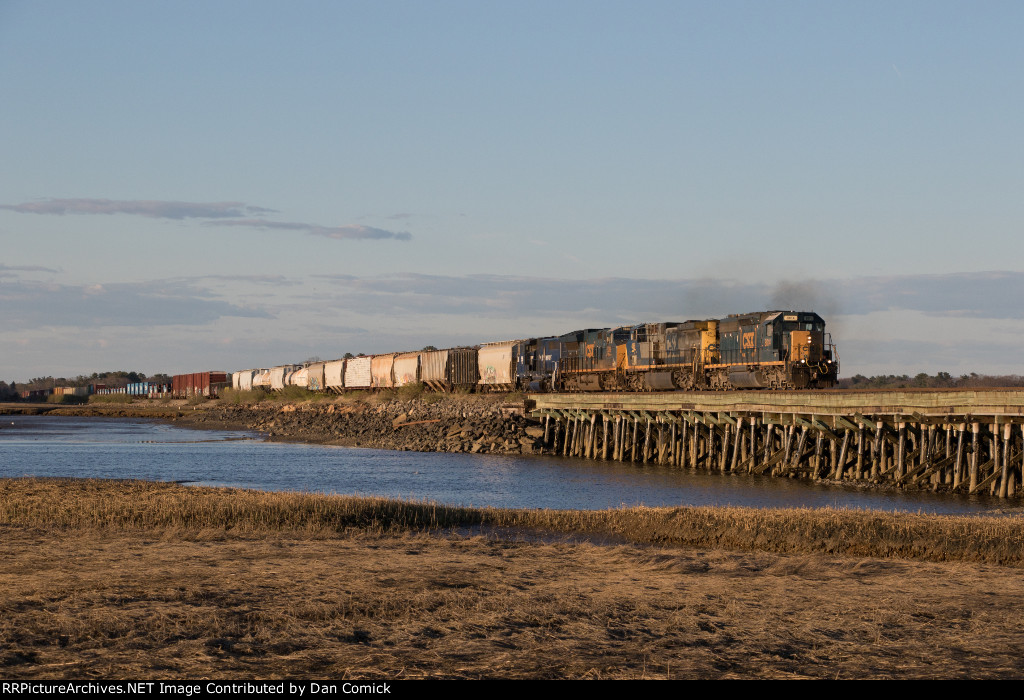 CSXT 8014 Leads M427 at the Scarborough Marsh