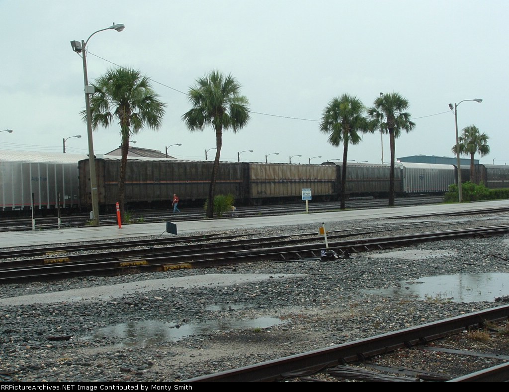 Untitled [www.rrpicturearchives.net]