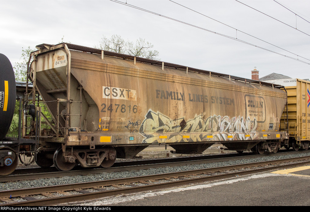 CSX Covered Hopper #247816 on Q409