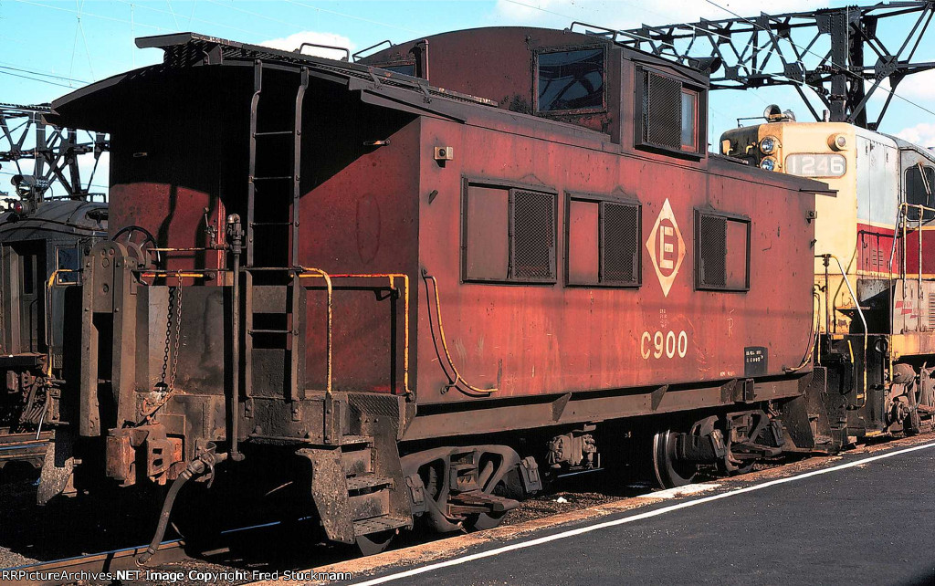 EL C900 is new here.