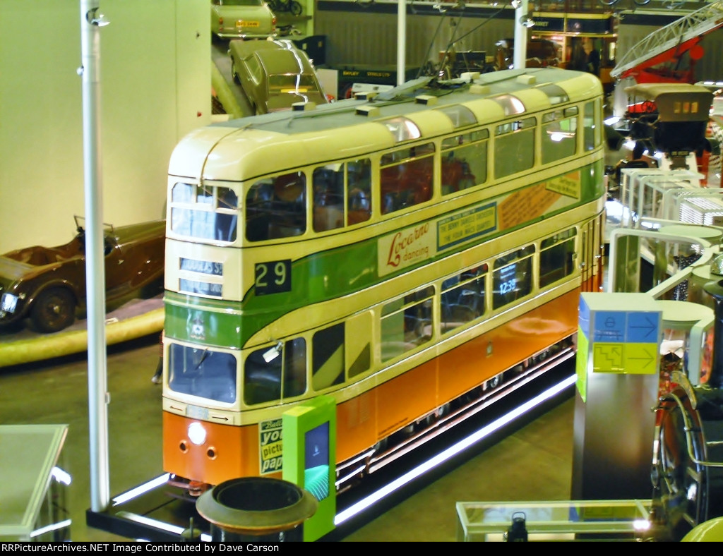 Glasgow Tram 1392 looking ott of place