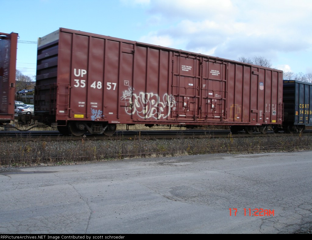UP 354857 Boxcar WB