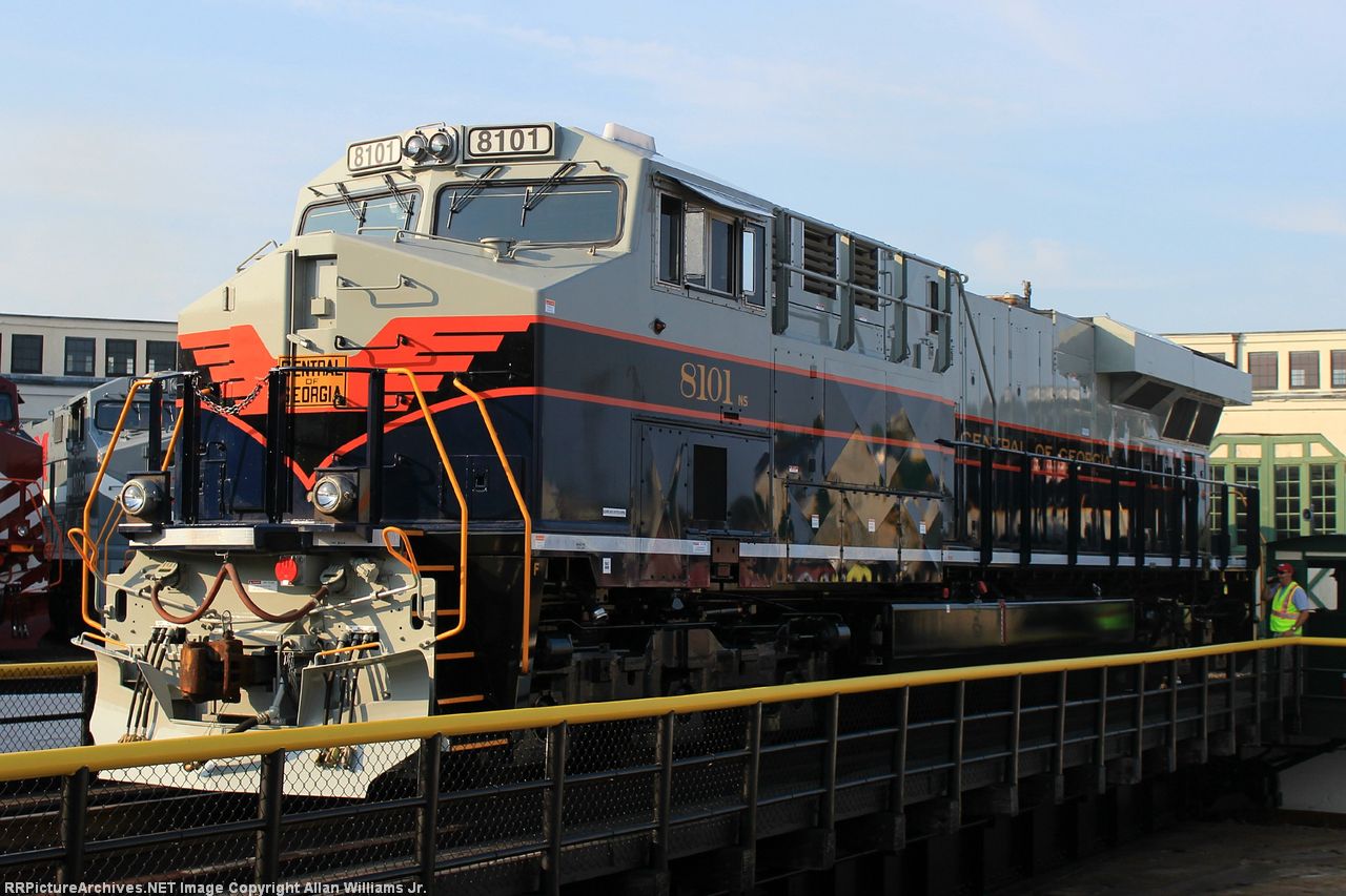 NS 8101