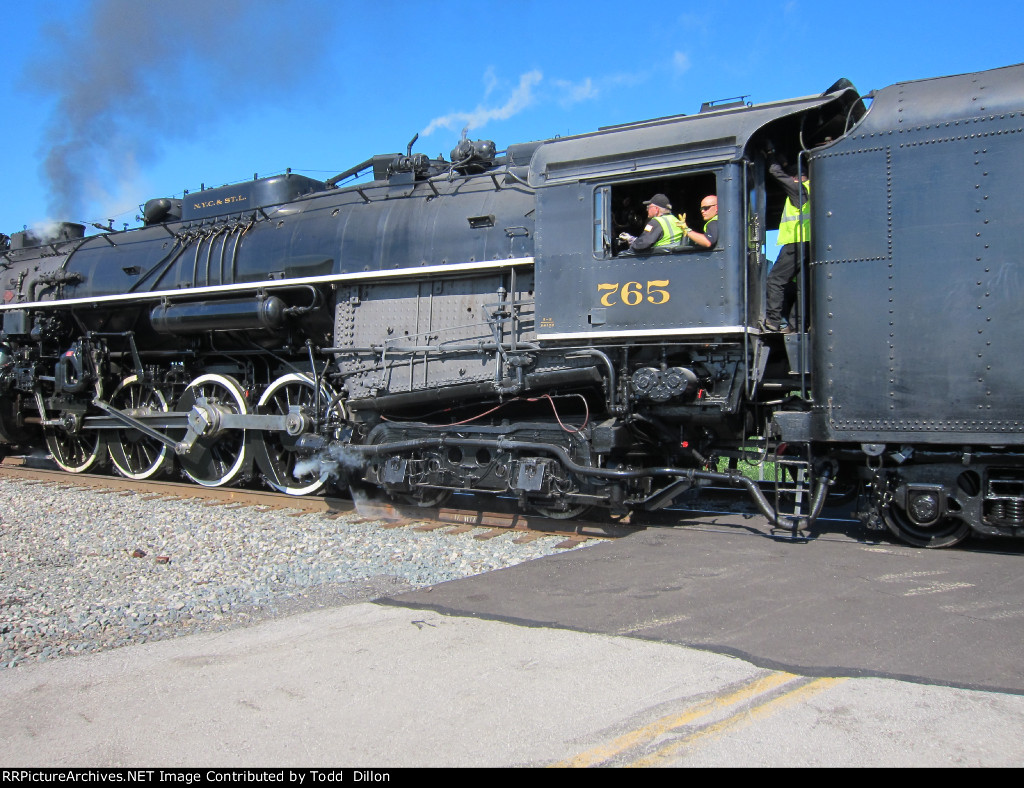 NKP 765