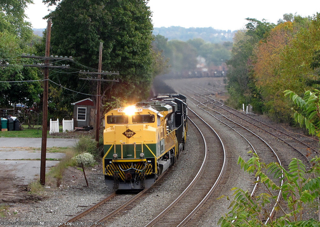 Reading Heritage SD70ACe NS 1067