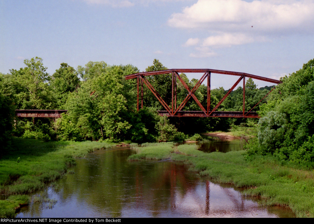Illinois River bridge