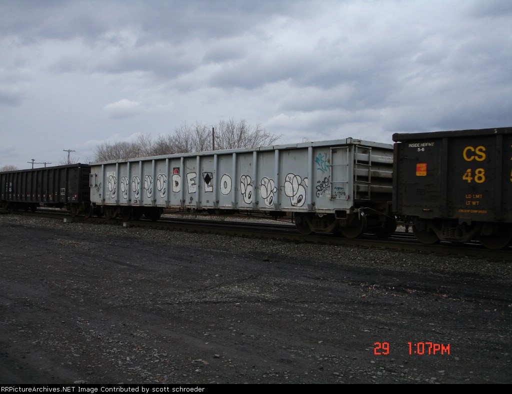 MHFX 5XXX & CEFX 33433 Gondola's EB