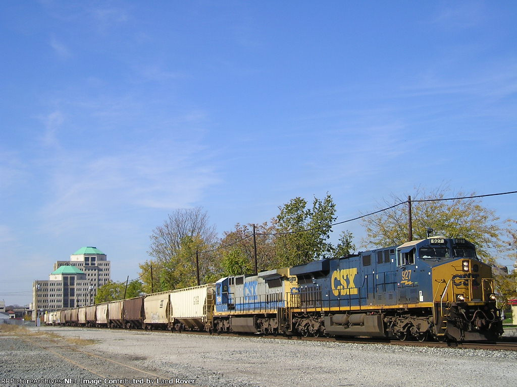 CSXT 927 On CSX G 648 Eastbound