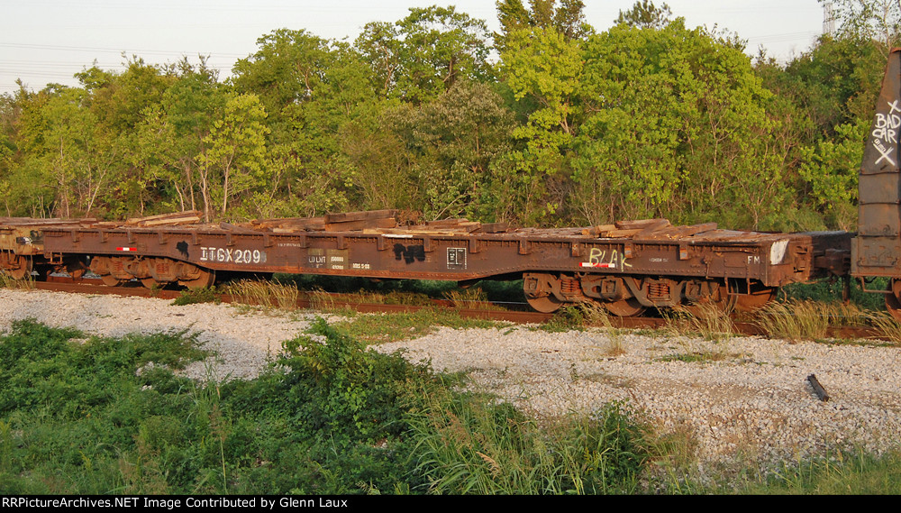 ITGX 209, ex DODX 6-axle flatcar