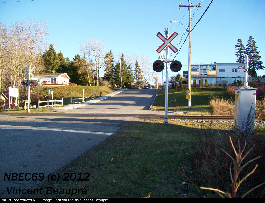 [Update Soon] Crossing Milepost 127.27, Mont-Joli SUB.