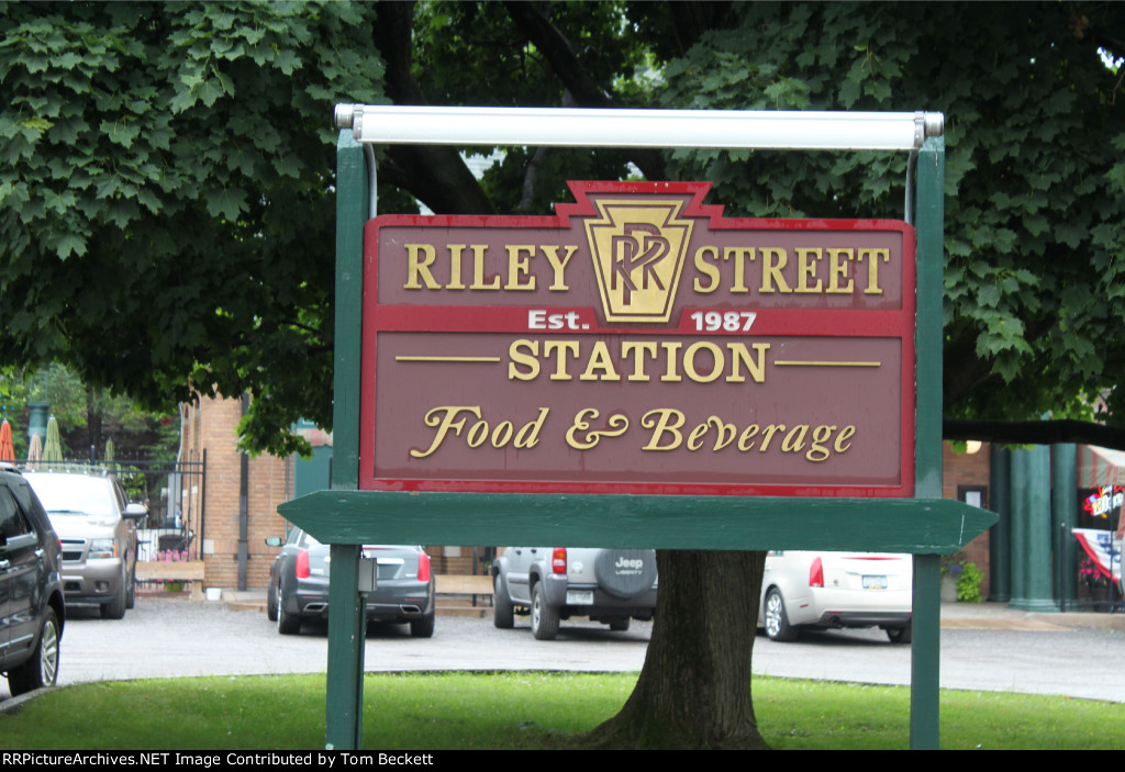 East Aurora station sign