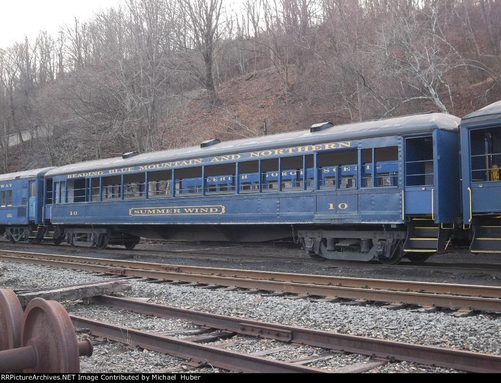 Reading,Blue Mountain and Northern "open car" #10(Ex Rail Tours Inc#1 ...