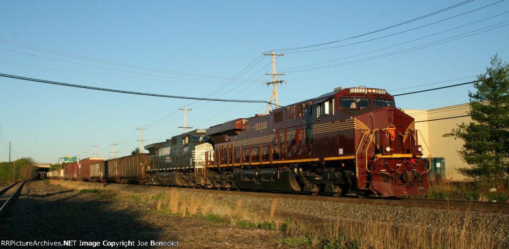NS 8102 PRR heritage on 17G