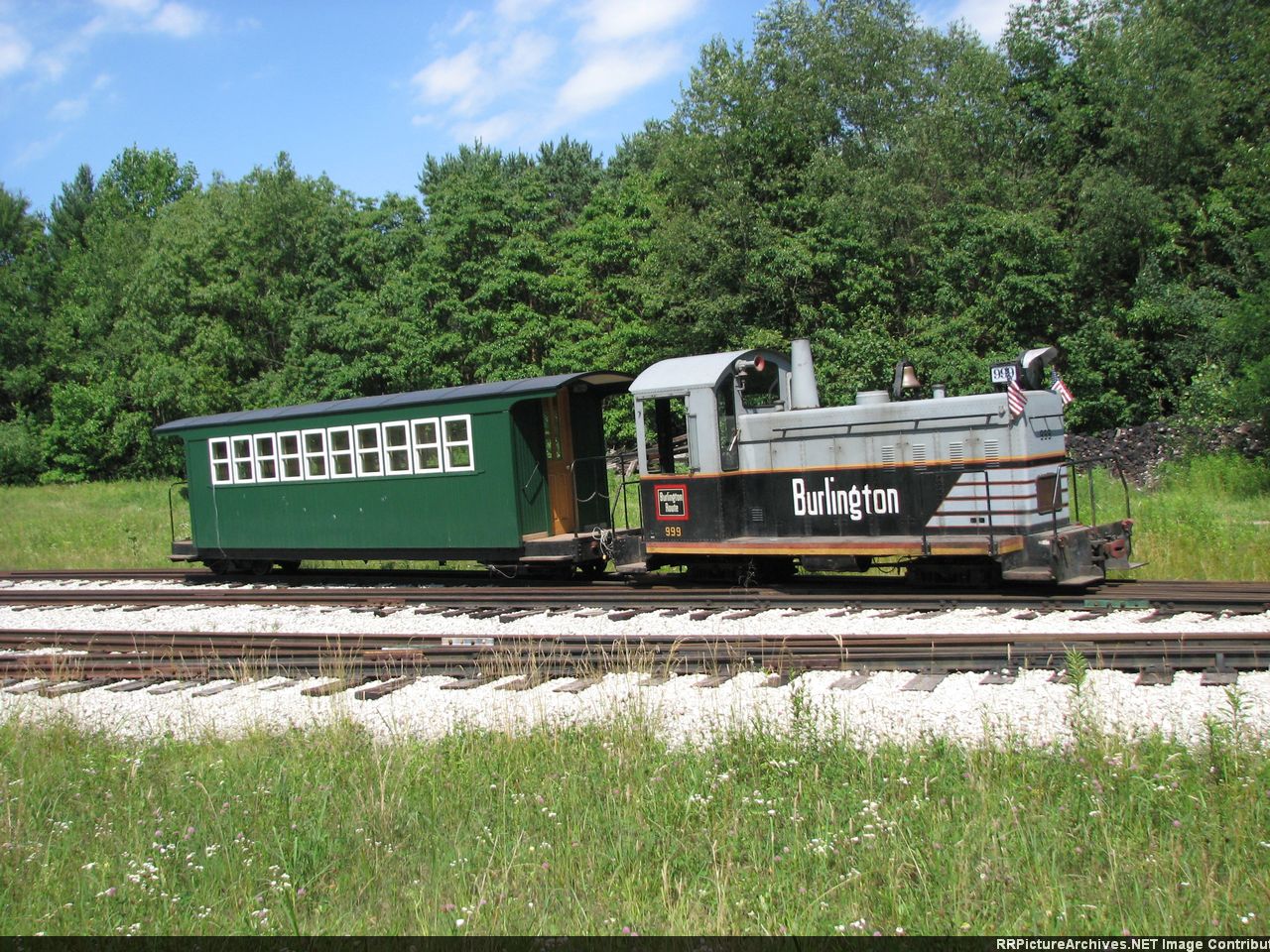 Two-Foot Gauge Brookfield Zoo Diesel built by Sandley