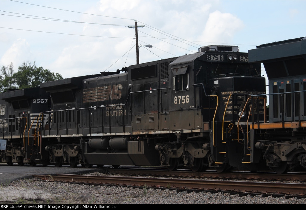 NS 8756